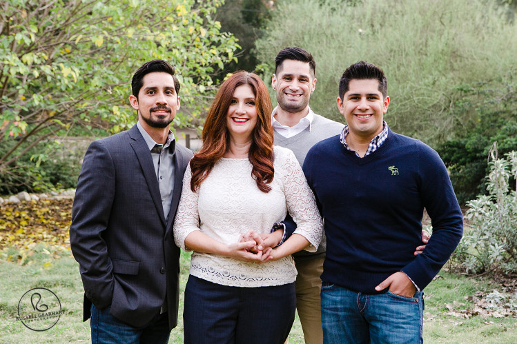 Pasadena Outdoor Family Portraits: The Medranos - Gearhart Photo